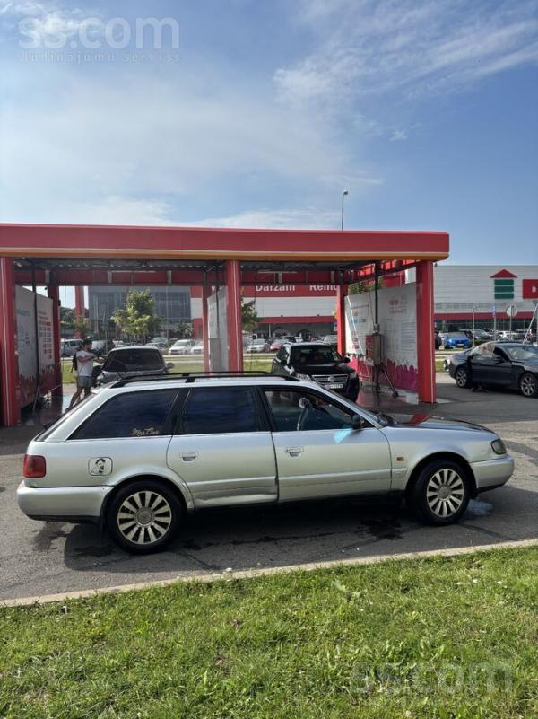 Grey Audi A6 1996 in Riga, with an engine capacity of 2.50 L and mileage of 560 thousand km for 1300 €, photo 6 on AUTOMOTO.COM.LV