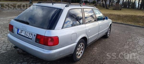 Pelēks Audi A6 1996 Ludza, ar dzinēja tilpumu 1.80 L un nobraukumu 295 tūkst. km par 1200 €, foto 4 vietnē AUTOMOTO.COM.LV