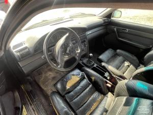Grey Audi A6 1996 in Kaunas, with an engine capacity of 2.50 L and mileage of 440 thousand km for 850 €, photo 7 on AUTOMOTO.COM.LV