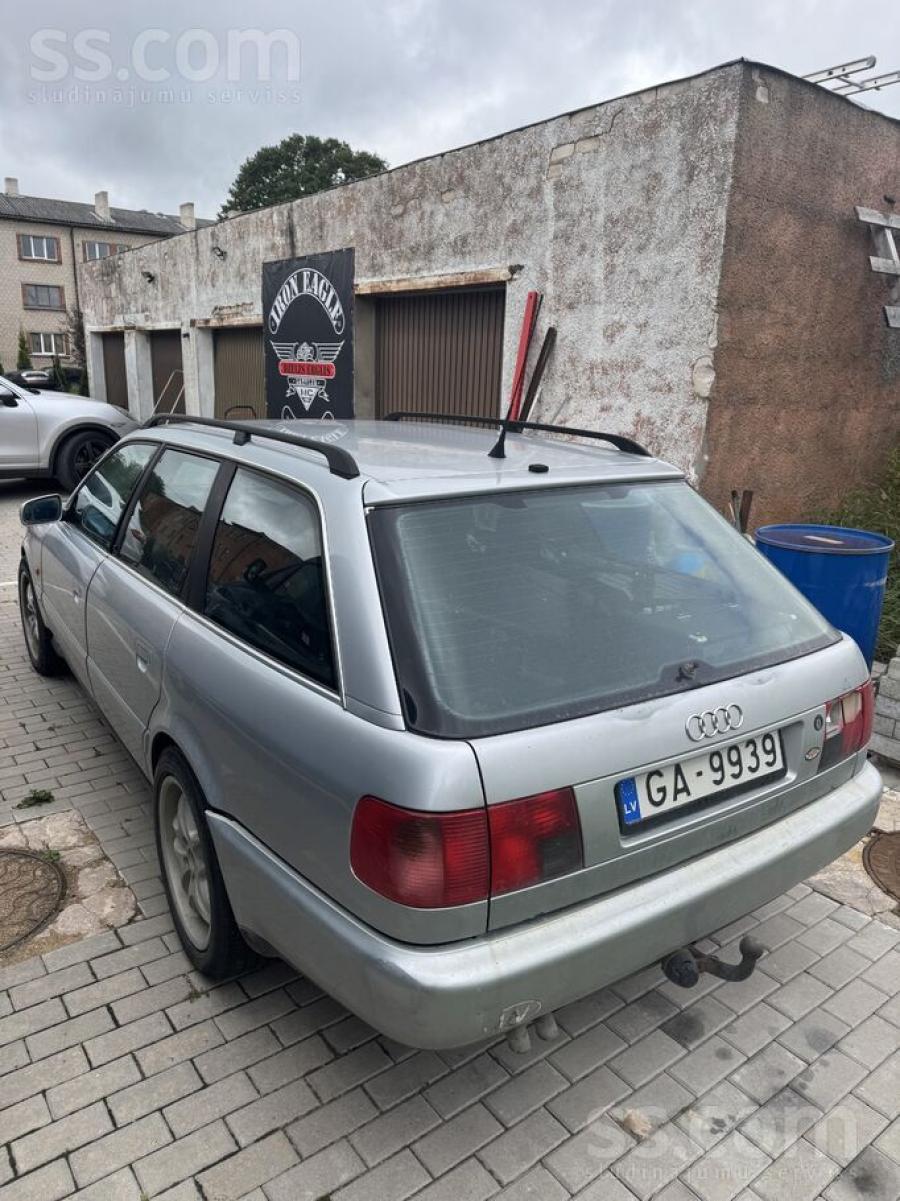 Серый Ауди А6 1996 в Рига, объемом двигателя 2.50 л и пробегом 520 тыс. км за 1350 €, фото 4 на AUTOMOTO.COM.LV