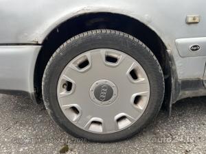 Pelēks Audi A6 1997 Tartu, ar dzinēja tilpumu 2.50 L un nobraukumu 450 tūkst. km par 999 €, foto 17 vietnē AUTOMOTO.COM.LV