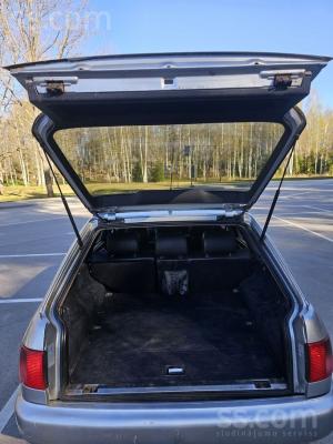 Pelēks Audi A6 1997 Alūksne, ar dzinēja tilpumu 2.50 L un nobraukumu 407 tūkst. km par 1750 €, foto 14 vietnē AUTOMOTO.COM.LV