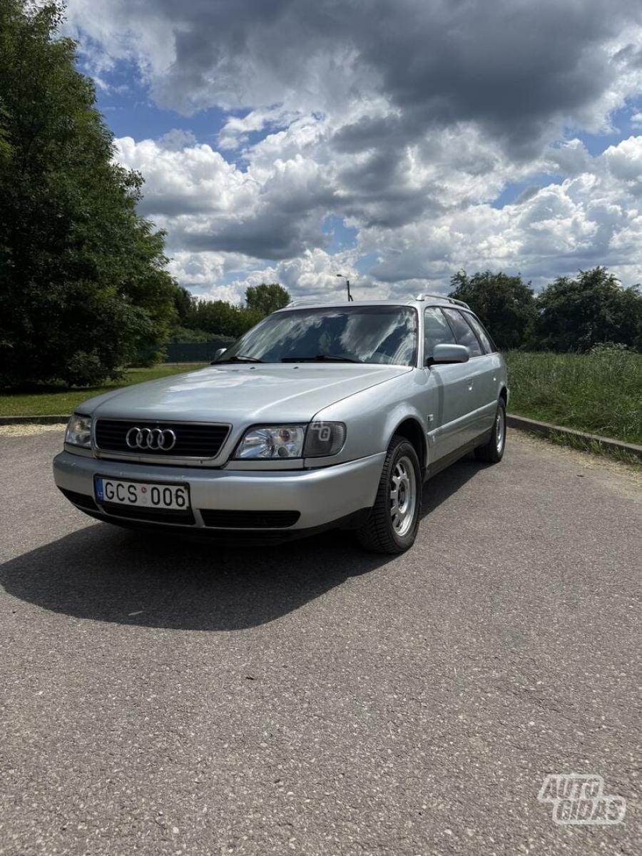 Pelēks Audi A6 1997 Viļņa, ar dzinēja tilpumu 2.50 L un nobraukumu 380 tūkst. km par 1800 €, foto 1 vietnē AUTOMOTO.COM.LV