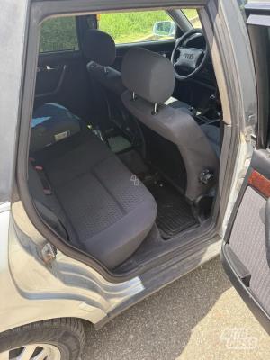 Pelēks Audi A6 1997 Viļņa, ar dzinēja tilpumu 2.50 L un nobraukumu 380 tūkst. km par 1800 €, foto 17 vietnē AUTOMOTO.COM.LV