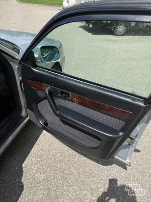 Pelēks Audi A6 1997 Viļņa, ar dzinēja tilpumu 2.50 L un nobraukumu 380 tūkst. km par 1800 €, foto 19 vietnē AUTOMOTO.COM.LV