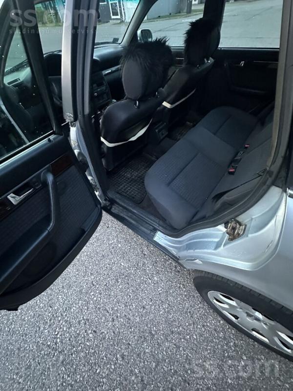 Pelēks Audi A6 1997 Krāslava, ar dzinēja tilpumu 2.50 L un nobraukumu 0 tūkst. km par 3650 €, foto 6 vietnē AUTOMOTO.COM.LV