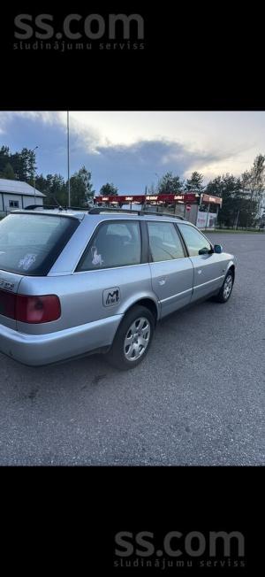 Pelēks Audi A6 1997 Krāslava, ar dzinēja tilpumu 2.50 L un nobraukumu 0 tūkst. km par 3200 €, foto 4 vietnē AUTOMOTO.COM.LV