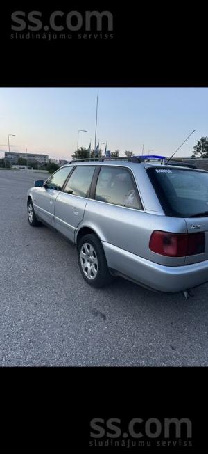 Pelēks Audi A6 1997 Krāslava, ar dzinēja tilpumu 2.50 L un nobraukumu 0 tūkst. km par 3200 €, foto 5 vietnē AUTOMOTO.COM.LV