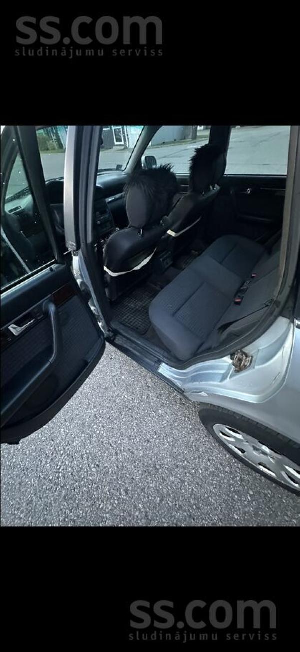 Audi A6 1997 Krāslava vietnē Pelēks Audi A6 1997 Krāslava, ar dzinēja tilpumu 2.50 L un nobraukumu 0 tūkst. km par 3200 €, foto 7 vietnē AUTOMOTO.COM.LV