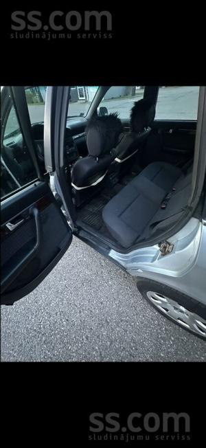 Pelēks Audi A6 1997 Krāslava, ar dzinēja tilpumu 2.50 L un nobraukumu 0 tūkst. km par 3200 €, foto 7 vietnē AUTOMOTO.COM.LV
