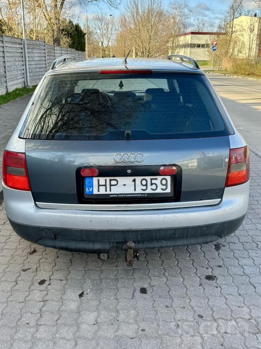 Pelēks Audi A6 1999 Jelgava, ar dzinēja tilpumu 1.90 L un nobraukumu 450 tūkst. km par 3250 €, foto 7 vietnē AUTOMOTO.COM.LV
