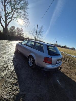 Pelēks Audi A6 1999 Peltsamā, ar dzinēja tilpumu 2.80 L un nobraukumu 430 tūkst. km par 1000 €, foto 13 vietnē AUTOMOTO.COM.LV