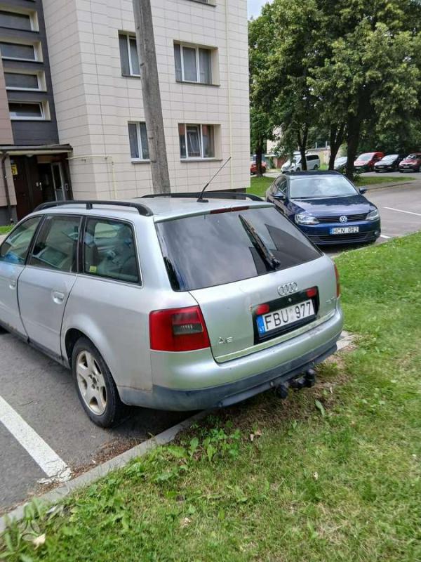 Grey Audi A6 1999 in Kaunas, with an engine capacity of 1.90 L and mileage of 350 thousand km for 500 €, photo 3 on AUTOMOTO.COM.LV