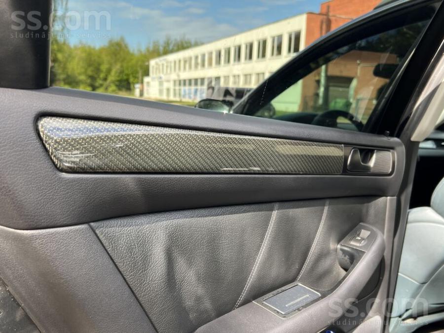 Grey Audi A6 2000 in Daugavpils, with an engine capacity of 4.20 L and mileage of 300 thousand km for 11000 €, photo 10 on AUTOMOTO.COM.LV
