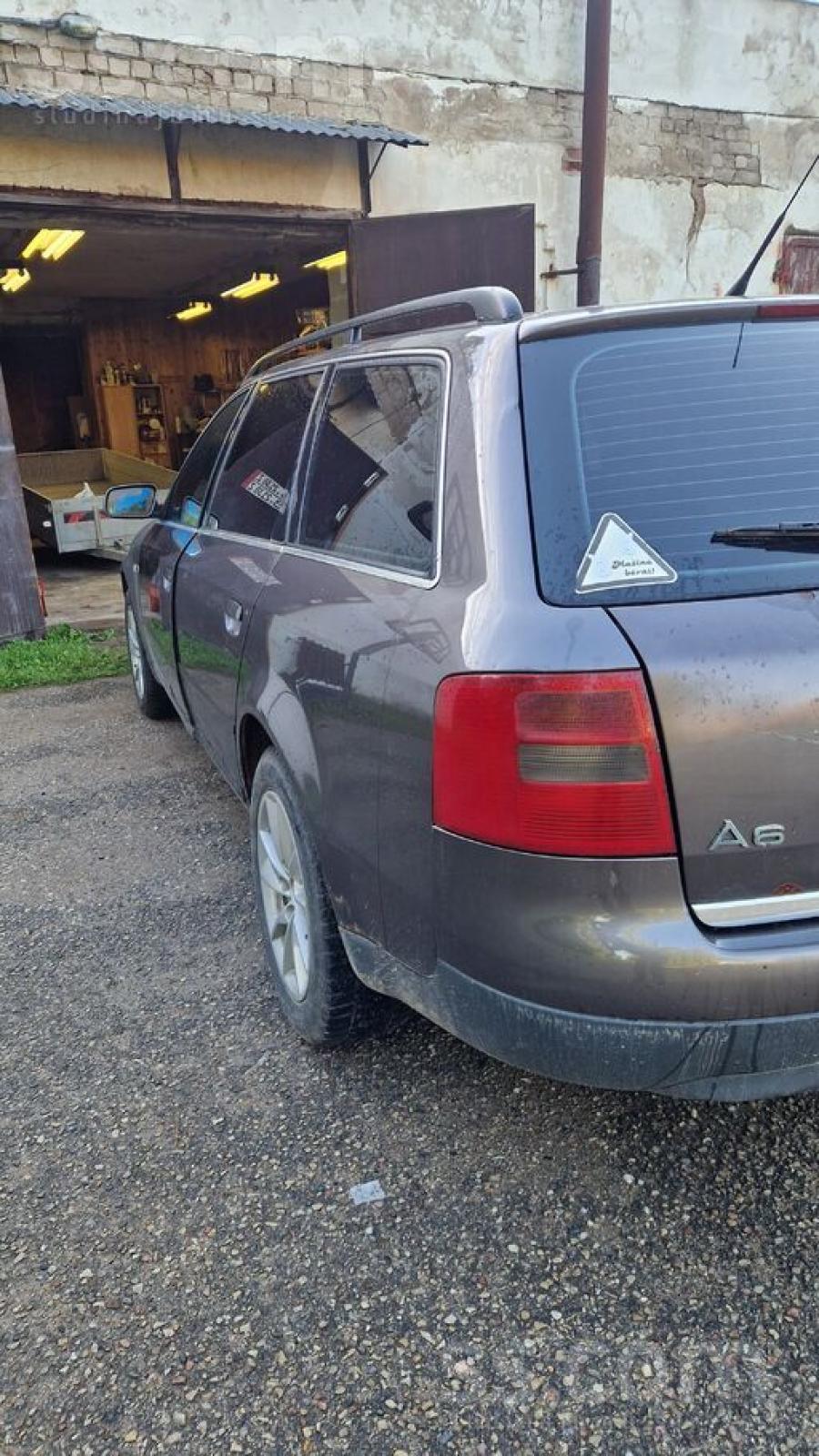 Grey Audi A6 2000 in Aluksne, with an engine capacity of 1.90 L and mileage of 378 thousand km for 1300 €, photo 4 on AUTOMOTO.COM.LV