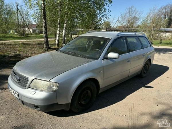Серый Ауди А6 2001 в Вильнюс, объемом двигателя 2.50 л и пробегом 400 тыс. км за 500 €, фото 1 на AUTOMOTO.COM.LV