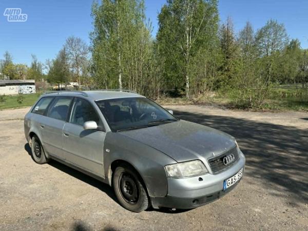 Серый Ауди А6 2001 в Вильнюс, объемом двигателя 2.50 л и пробегом 400 тыс. км за 500 €, фото 2 на AUTOMOTO.COM.LV