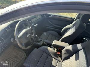 Pelēks Audi A6 2001 Viļņa, ar dzinēja tilpumu 2.50 L un nobraukumu 400 tūkst. km par 500 €, foto 8 vietnē AUTOMOTO.COM.LV