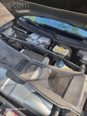 Pelēks Audi A6 2001 Rīga, ar dzinēja tilpumu 2.50 L un nobraukumu 290 tūkst. km par 2200 €, foto 14 vietnē AUTOMOTO.COM.LV