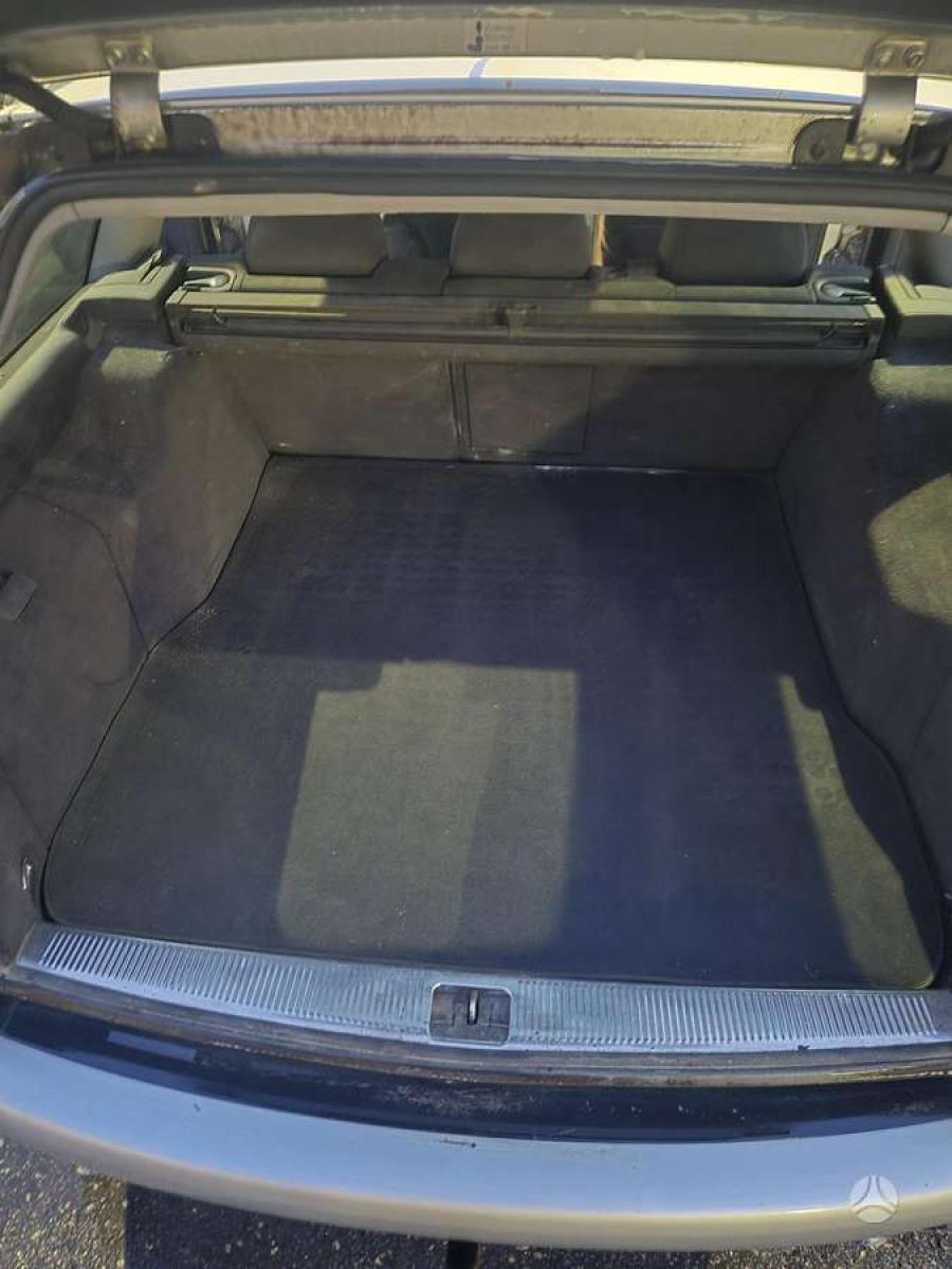 Pelēks Audi A6 2001 Kaišiadorys, ar dzinēja tilpumu 2.50 L un nobraukumu 321 tūkst. km par 700 €, foto 14 vietnē AUTOMOTO.COM.LV