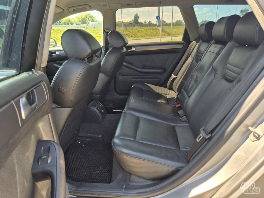 Pelēks Audi A6 2001 Kauņa, ar dzinēja tilpumu 2.50 L un nobraukumu 475 tūkst. km par 1600 €, foto 11 vietnē AUTOMOTO.COM.LV