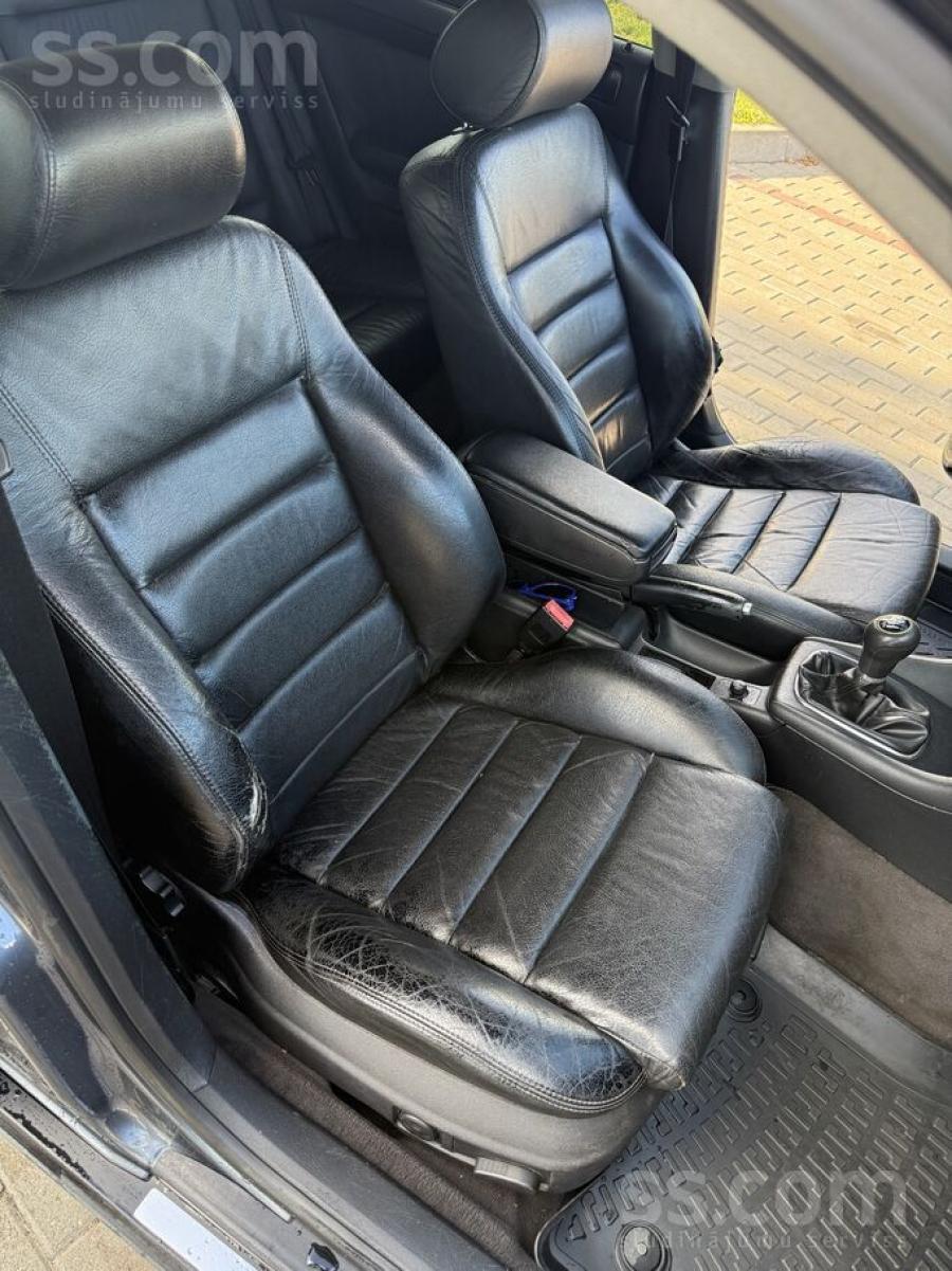 Pelēks Audi A6 2001 Rēzekne, ar dzinēja tilpumu 1.90 L un nobraukumu 353 tūkst. km par 1400 €, foto 16 vietnē AUTOMOTO.COM.LV