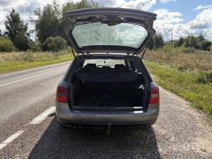 Серый Ауди А6 2001 в Лудза, объемом двигателя 1.90 л и пробегом 425 тыс. км за 1000 €, фото 5 на AUTOMOTO.COM.LV