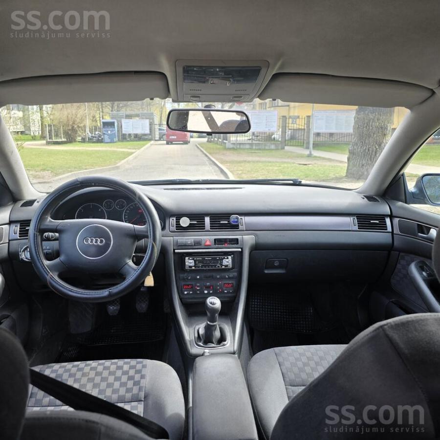 Grey Audi A6 2002 in Riga, with an engine capacity of 2.50 L and mileage of 280 thousand km for 1300 €, photo 7 on AUTOMOTO.COM.LV