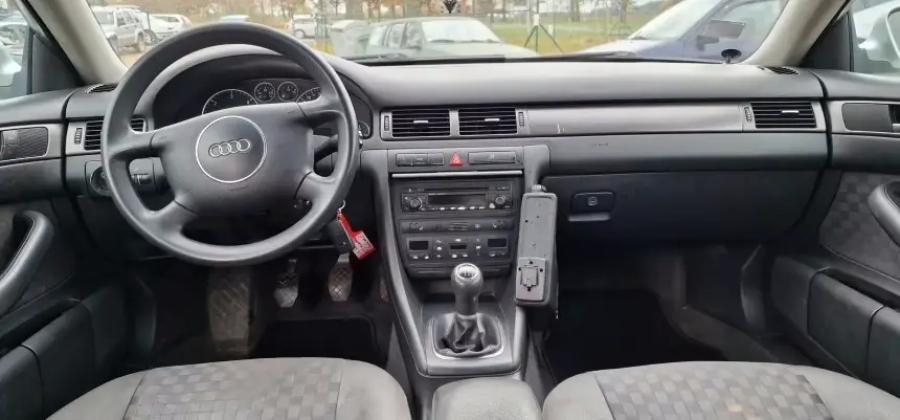Pelēks Audi A6 2002 Valmiera, ar dzinēja tilpumu 2.50 L un nobraukumu 439 tūkst. km par 1550 €, foto 10 vietnē AUTOMOTO.COM.LV