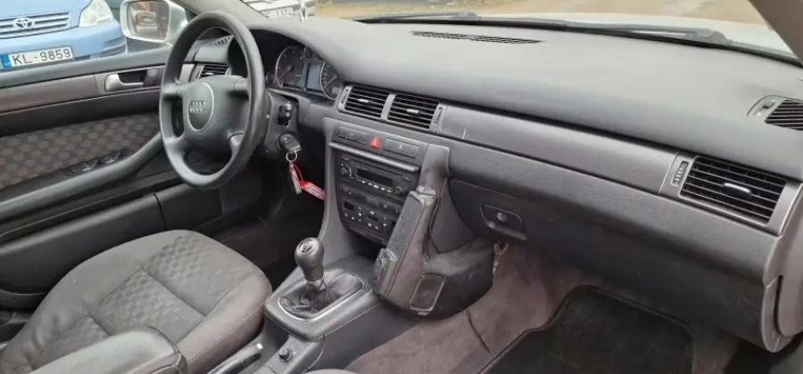 Pelēks Audi A6 2002 Valmiera, ar dzinēja tilpumu 2.50 L un nobraukumu 439 tūkst. km par 1550 €, foto 11 vietnē AUTOMOTO.COM.LV