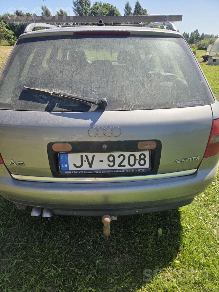 Pelēks Audi A6 2002 Rēzekne, ar dzinēja tilpumu 2.50 L un nobraukumu 530 tūkst. km par 1000 €, foto 5 vietnē AUTOMOTO.COM.LV