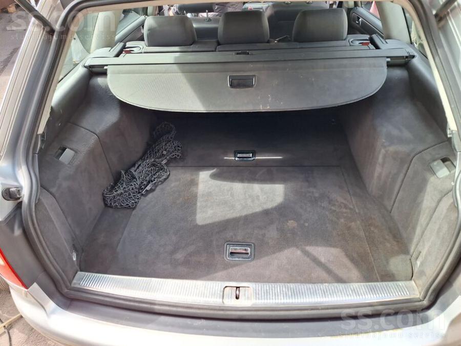 Grey Audi A6 2002 in Riga, with an engine capacity of 1.90 L and mileage of 303 thousand km for 1850 €, photo 13 on AUTOMOTO.COM.LV