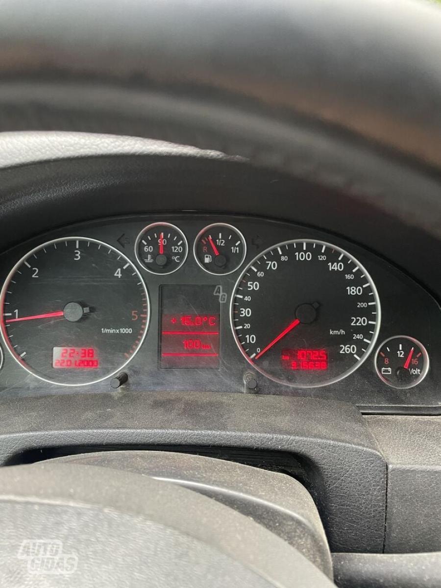 Grey Audi A6 2002 in Utena, with an engine capacity of 1.90 L and mileage of 316 thousand km for 1650 €, photo 10 on AUTOMOTO.COM.LV