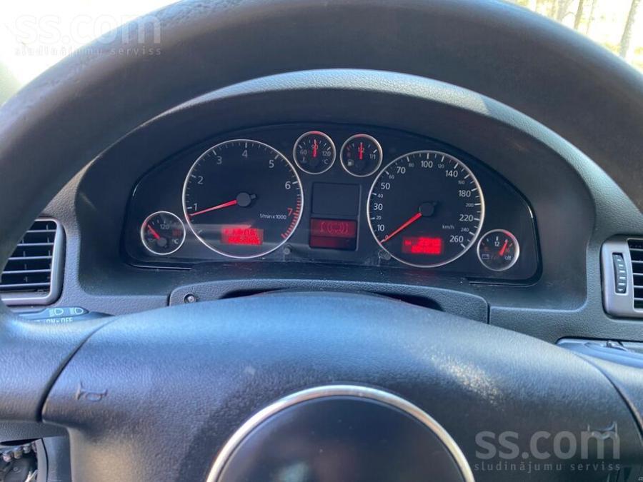 Grey Audi A6 2003 in Talsi, with an engine capacity of 2.00 L and mileage of 284 thousand km for 1800 €, photo 7 on AUTOMOTO.COM.LV
