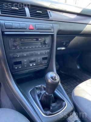 Grey Audi A6 2003 in Talsi, with an engine capacity of 2.00 L and mileage of 284 thousand km for 1800 €, photo 11 on AUTOMOTO.COM.LV