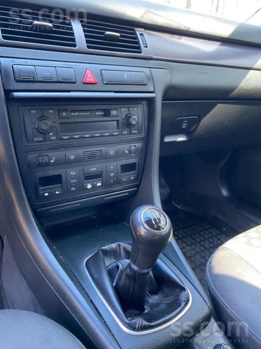 Grey Audi A6 2003 in Talsi, with an engine capacity of 2.00 L and mileage of 284 thousand km for 1800 €, photo 11 on AUTOMOTO.COM.LV
