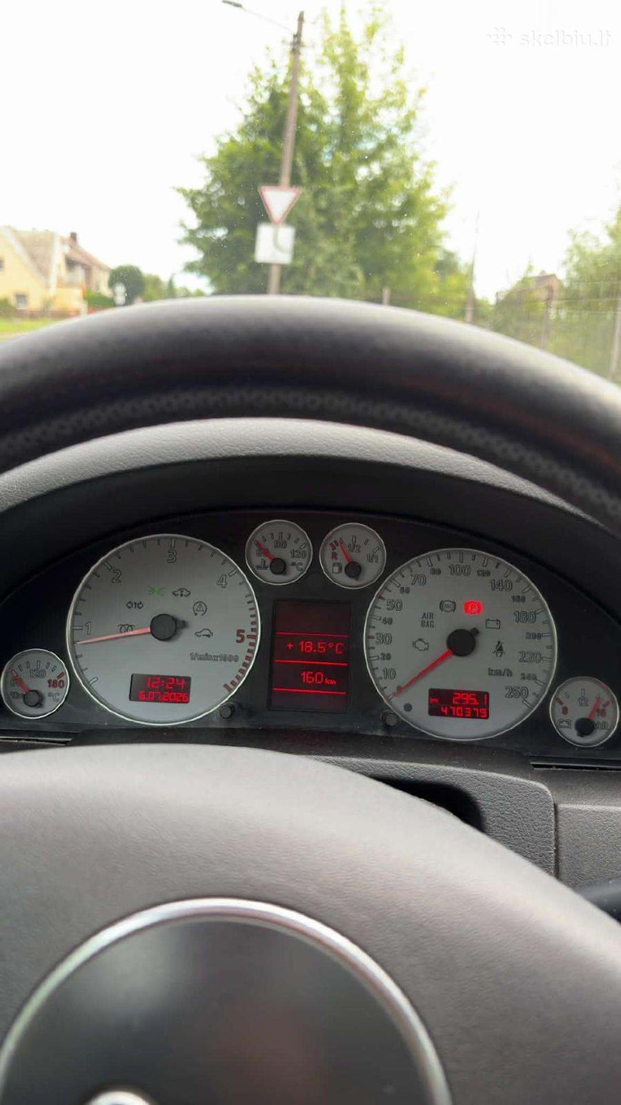 Grey Audi A6 2003 in Kaunas, with an engine capacity of 2.50 L and mileage of 470 thousand km for 750 €, photo 14 on AUTOMOTO.COM.LV