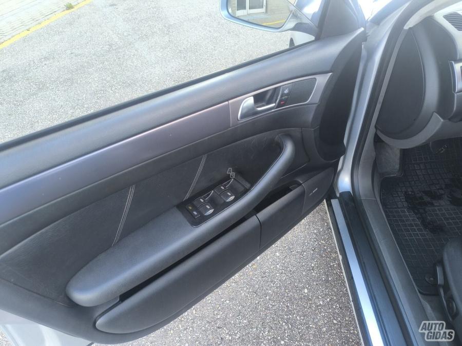 Grey Audi A6 2003 in Vilnius, with an engine capacity of 1.90 L and mileage of 477 thousand km for 2200 €, photo 14 on AUTOMOTO.COM.LV