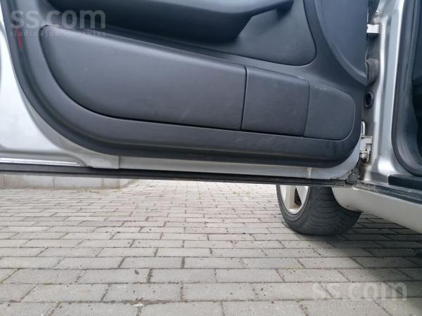 Pelēks Audi A6 2003 Balvi, ar dzinēja tilpumu 2.50 L un nobraukumu 252 tūkst. km par 2700 €, foto 10 vietnē AUTOMOTO.COM.LV