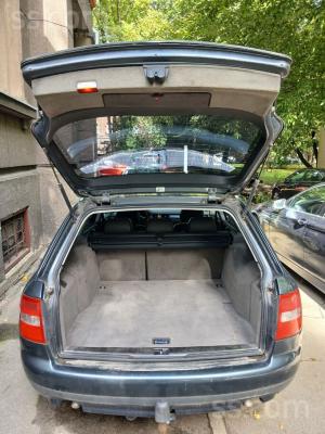 Grey Audi A6 2003 in Riga, with an engine capacity of 1.80 L and mileage of 301 thousand km for 1200 €, photo 8 on AUTOMOTO.COM.LV