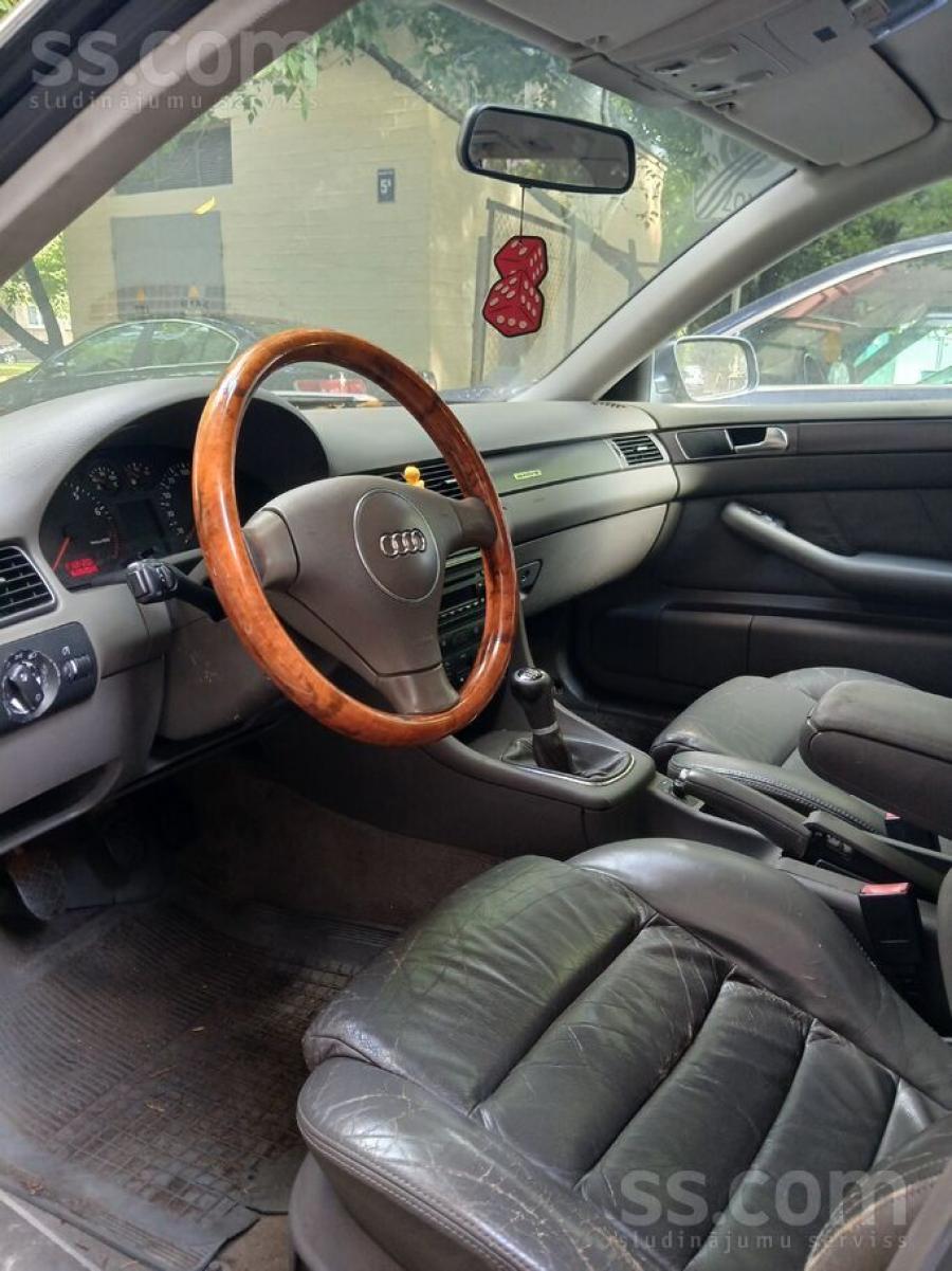 Grey Audi A6 2003 in Riga, with an engine capacity of 1.80 L and mileage of 301 thousand km for 1200 €, photo 11 on AUTOMOTO.COM.LV