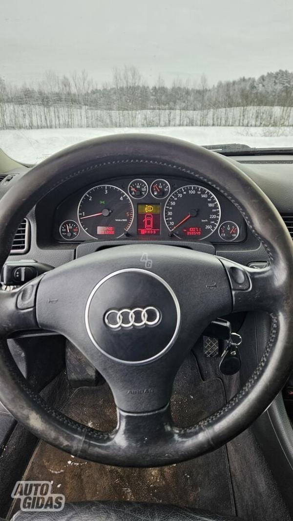 Pelēks Audi A6 2004 Vievis, ar dzinēja tilpumu 2.50 L un nobraukumu 359 tūkst. km par 1650 €, foto 10 vietnē AUTOMOTO.COM.LV