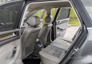 Grey Audi A6 2004 in Tallinn, with an engine capacity of 2.50 L and mileage of 479 thousand km for 1790 €, photo 12 on AUTOMOTO.COM.LV