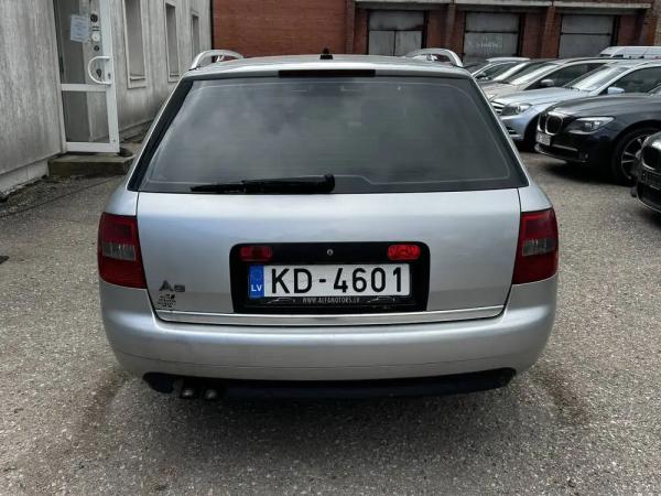 Pelēks Audi A6 2004 Daugavpils, ar dzinēja tilpumu 2.50 L un nobraukumu 303 tūkst. km par 1990 €, foto 5 vietnē AUTOMOTO.COM.LV