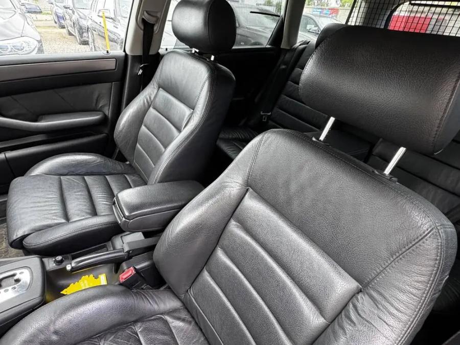 Pelēks Audi A6 2004 Daugavpils, ar dzinēja tilpumu 2.50 L un nobraukumu 303 tūkst. km par 1990 €, foto 15 vietnē AUTOMOTO.COM.LV