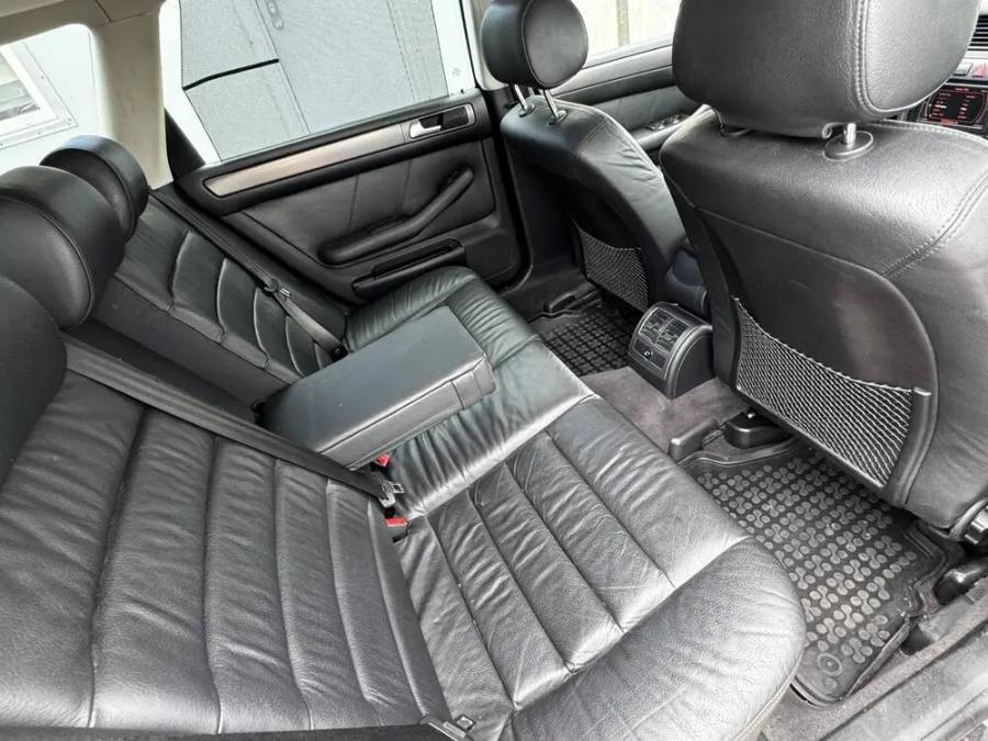 Pelēks Audi A6 2004 Daugavpils, ar dzinēja tilpumu 2.50 L un nobraukumu 303 tūkst. km par 1990 €, foto 17 vietnē AUTOMOTO.COM.LV