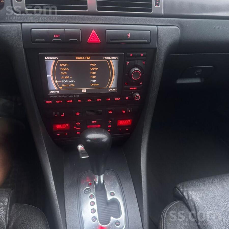 Grey Audi A6 2004 in Daugavpils, with an engine capacity of 2.40 L and mileage of 335 thousand km for 1350 €, photo 10 on AUTOMOTO.COM.LV