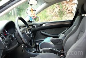 Pelēks Audi A6 2004 Alūksne, ar dzinēja tilpumu 2.50 L un nobraukumu 396 tūkst. km par 1600 €, foto 8 vietnē AUTOMOTO.COM.LV