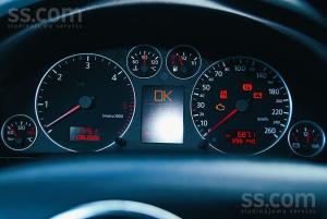 Pelēks Audi A6 2004 Alūksne, ar dzinēja tilpumu 2.50 L un nobraukumu 396 tūkst. km par 1600 €, foto 9 vietnē AUTOMOTO.COM.LV