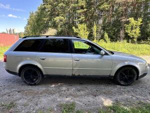 Grey Audi A6 2004 in Vilnius, with an engine capacity of 1.90 L and mileage of 280 thousand km for 999 €, photo 6 on AUTOMOTO.COM.LV